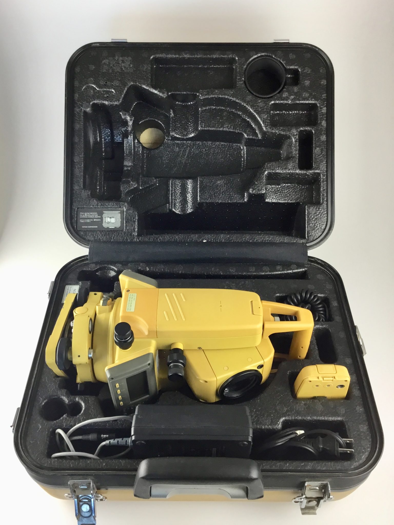 Topcon GTS-235W 5″ Total Station w/ Bluetooth | Precision Geosystems, Inc.