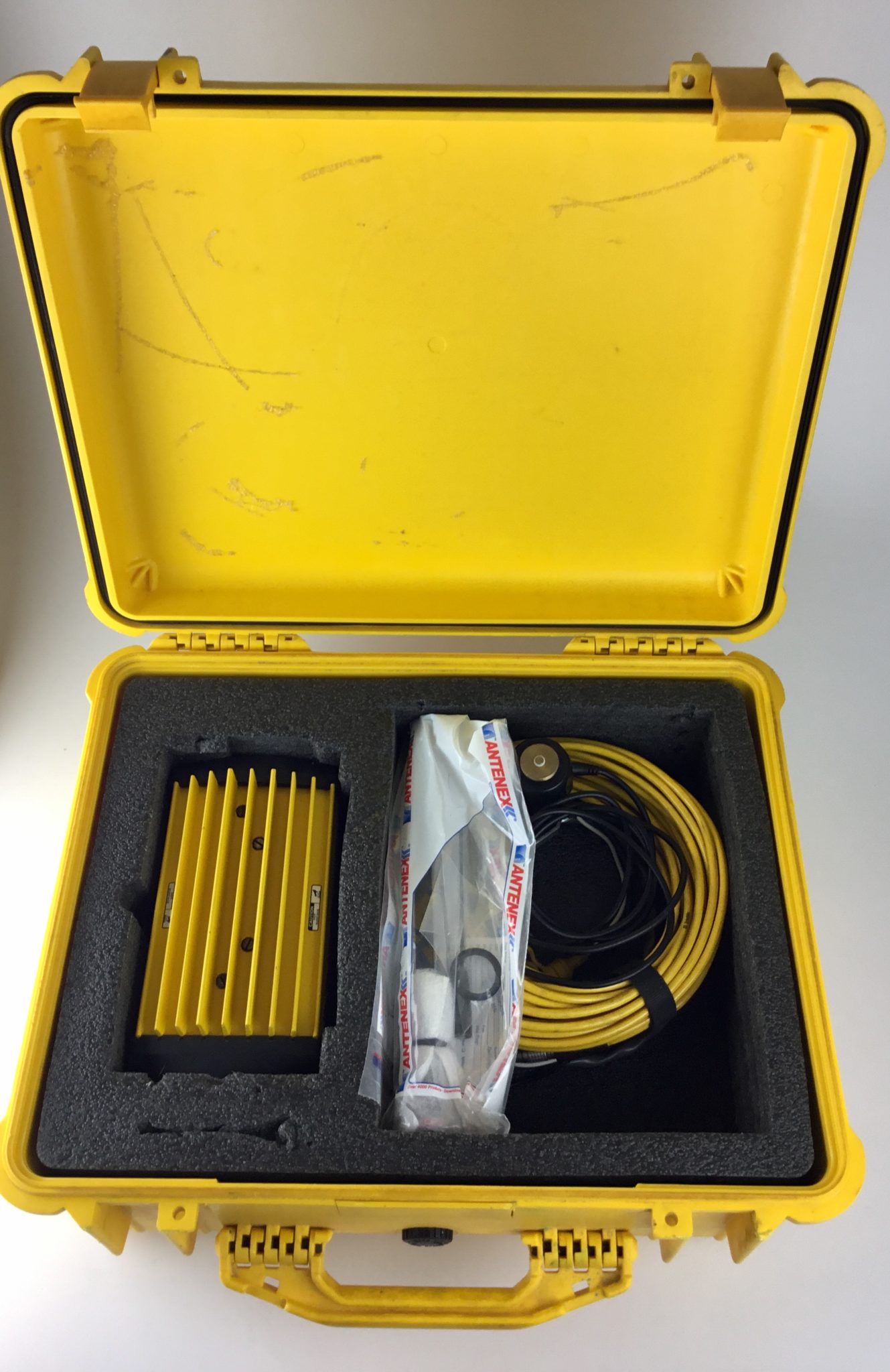 Trimble Base Radio Trimmark 3 450-470 MHz | Precision Geosystems, Inc.