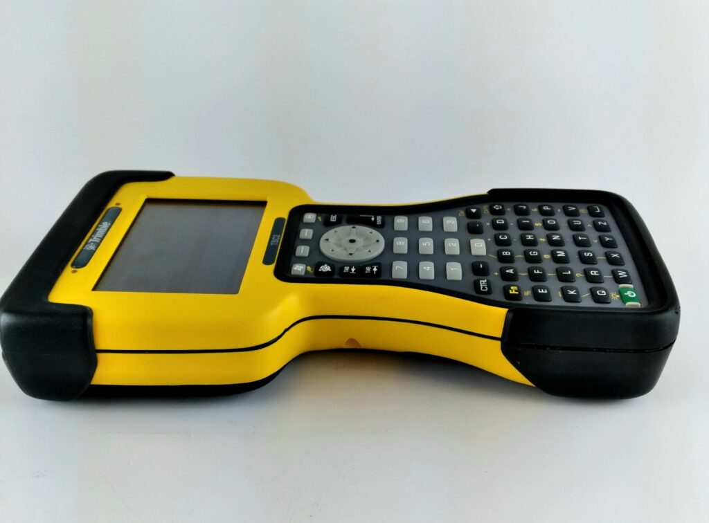 Trimble R8 with TSC2 | Precision Geosystems, Inc.